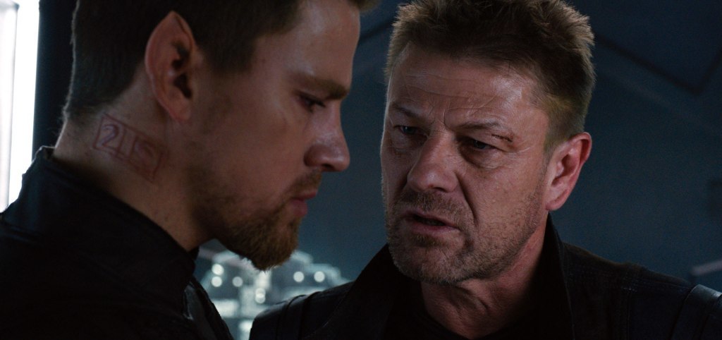 JUPITER ASCENDING (2015) review | Keeping It Reel